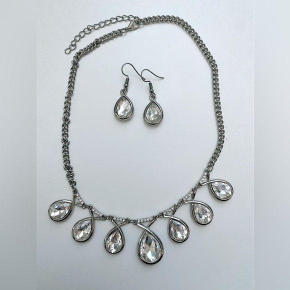 Jewelry | Silver Fake Crystal Set | Poshmark